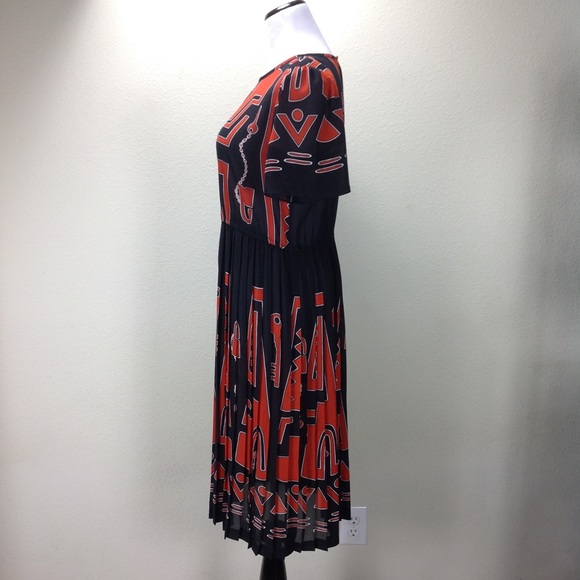Min Su Nee Dresses Min Su Nee Vintage Black Red Print Pleated Dress Poshmark